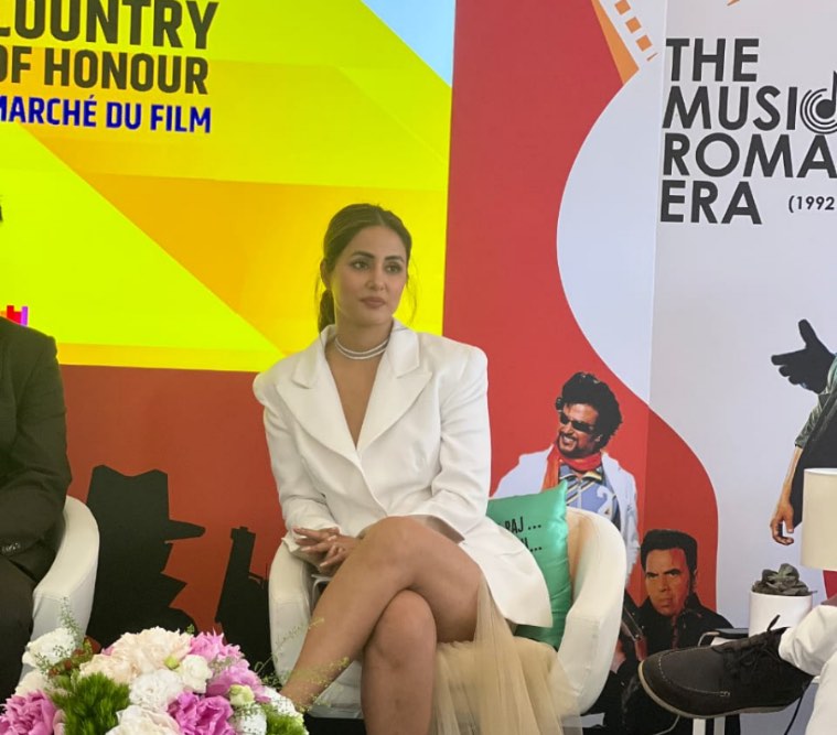 Cannes 2022: Hina Khan launches poster of second film, Country Of Blind ...