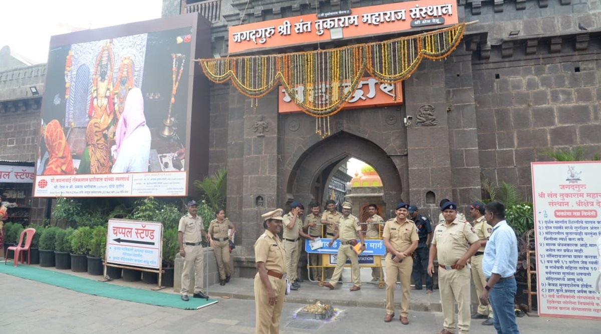 Lakhs of devotees reach Alandi with renewed enthusiasm for Ashadhi Wari ...