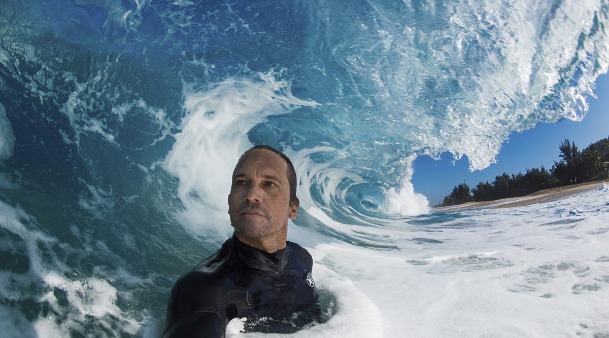 Hawaii photographer finds fine art in massive Pacific waves | Lifestyle ...