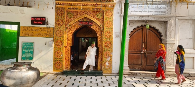 Mehrauli: Delhi’s first ‘city’, and its old and new mandis | Research ...