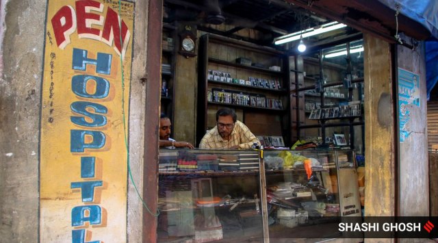 Inside a 77-year-old pen hospital in Kolkata, where old pens are ...