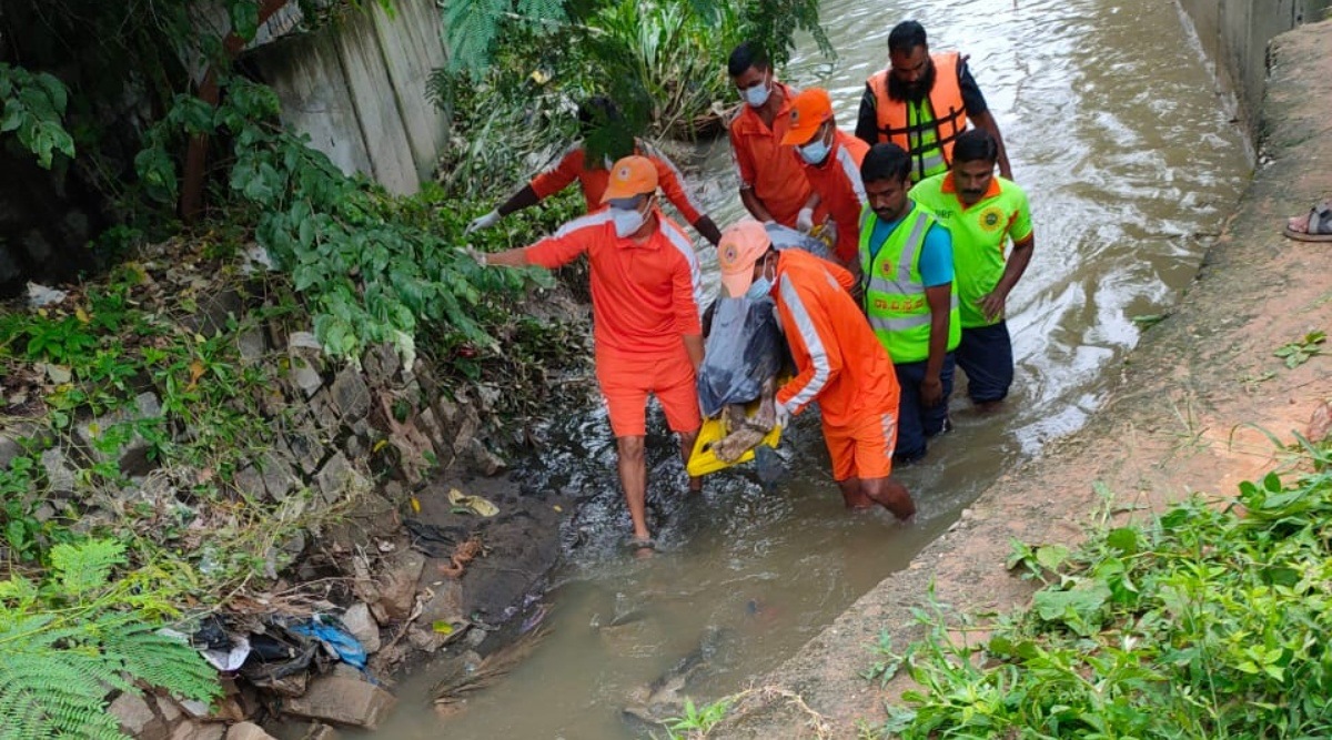 Bengaluru: Civil engineer, two others die after incessant rainfall ...