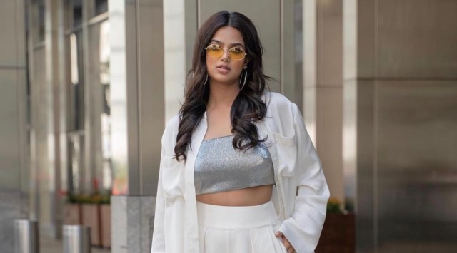 Watch: Miss Universe Harnaaz Sandhu shows how to get gorgeous soft ...