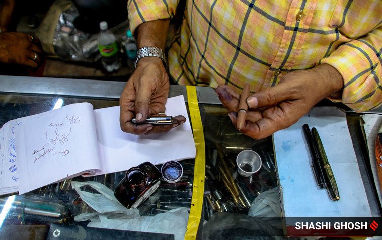 Inside a 77-year-old pen hospital in Kolkata, where old pens are ...