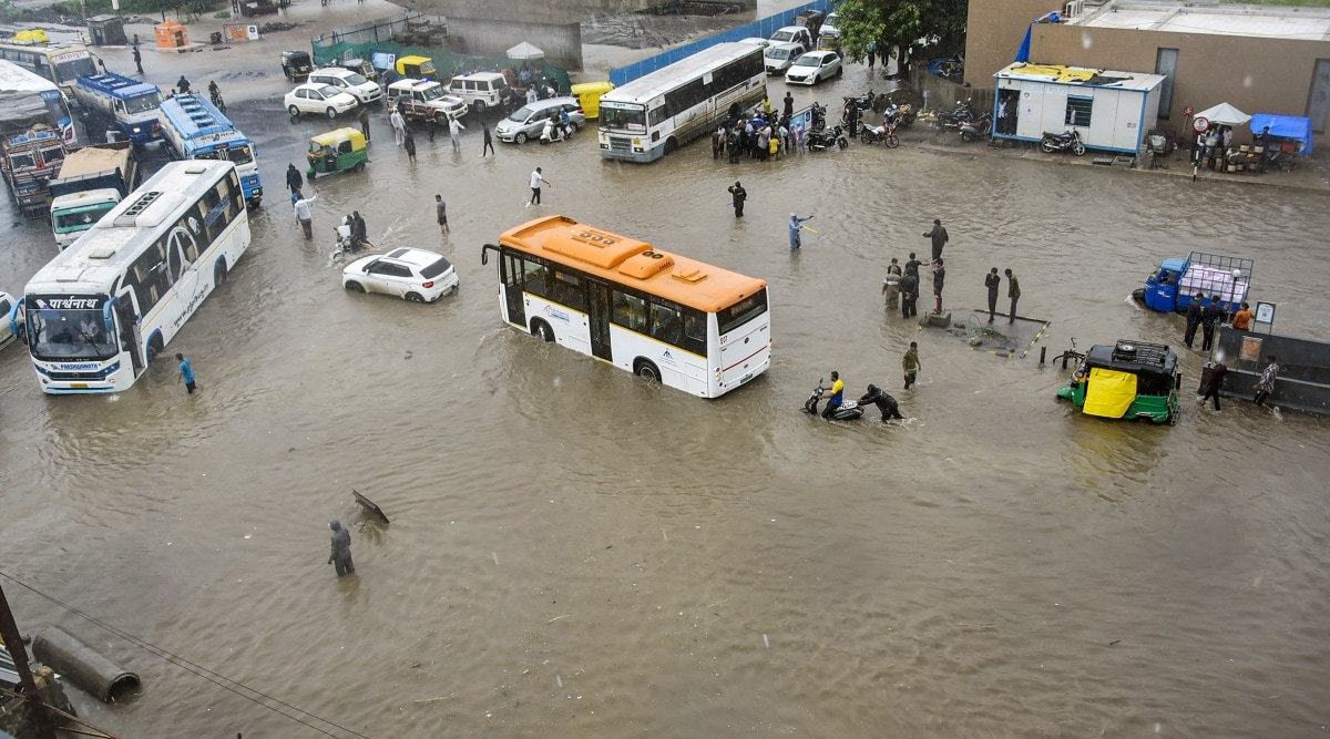 Watch Gujarat flood videos