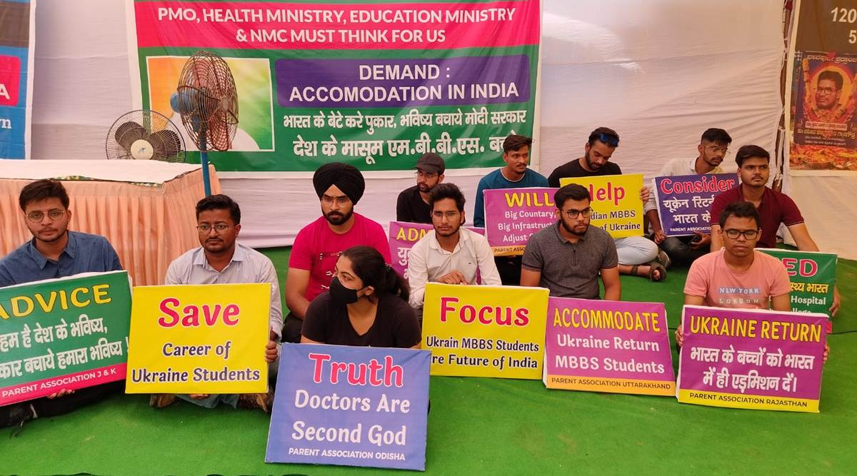 Their degrees in limbo, medical students from Ukraine on hunger strike ...