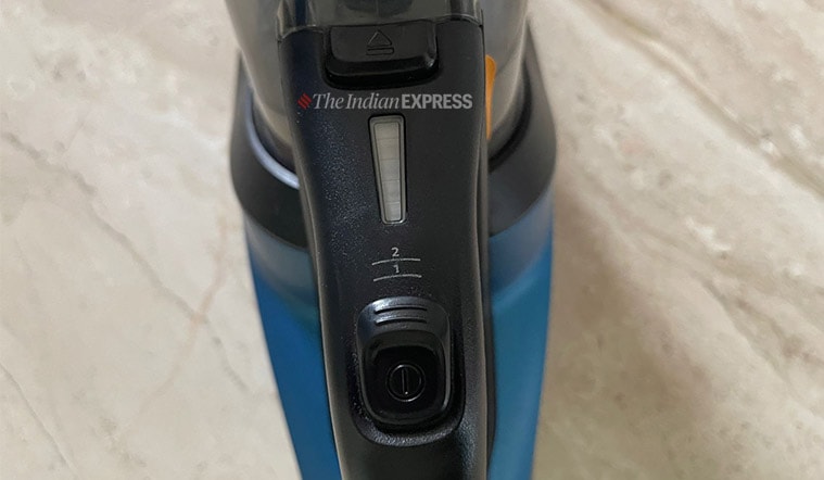 Philips SpeedPro Cordless Vacuum Cleaner review: The new way to clean ...