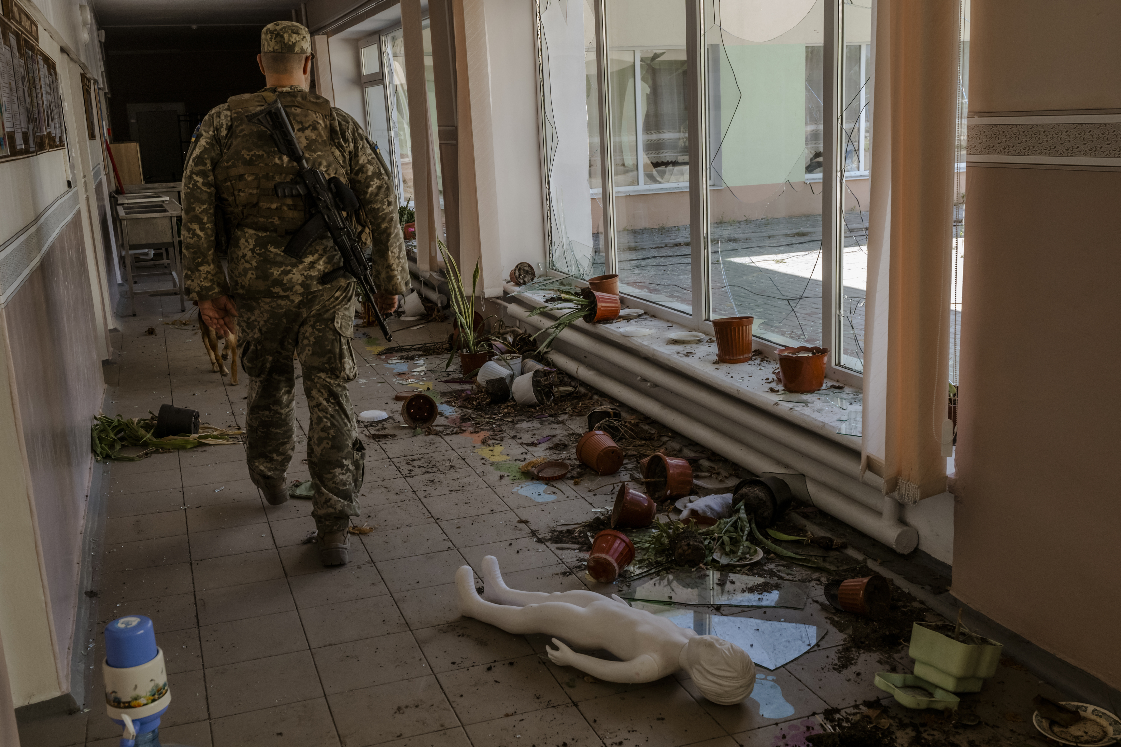 Eyeing a city captured by Russia, Ukraine prepares an ambitious ...