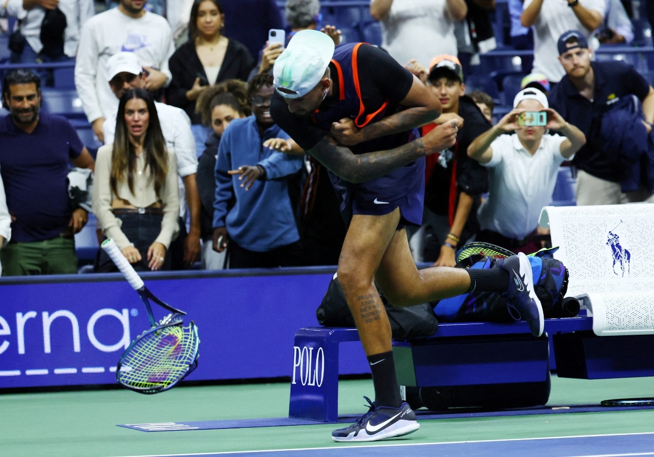 Watch and read Nick Kyrgios break rackets, kicking up a racket in US ...