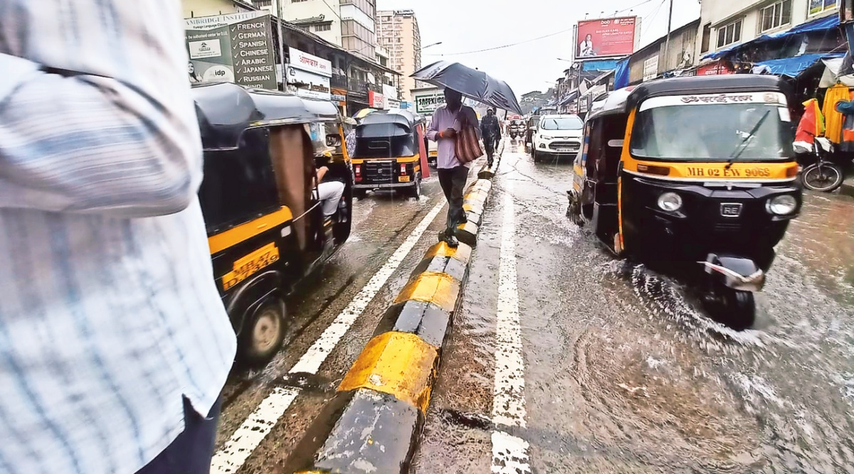Flooding in low-lying areas, massive traffic jams hit Mumbai | Mumbai News - The Indian Express