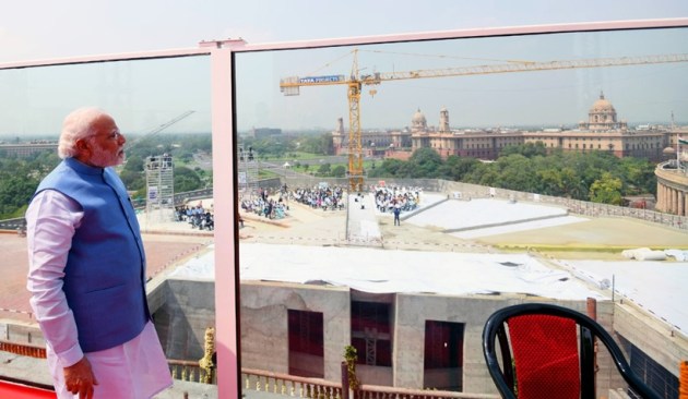 PM Modi unveils bronze National Emblem | India News News - The Indian ...