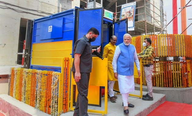 PM Modi unveils bronze National Emblem | India News News - The Indian ...
