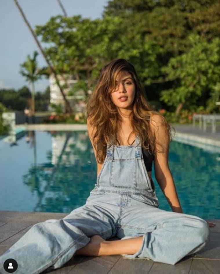 Rhea Chakraborty likes to experiment with her style; here’s proof ...