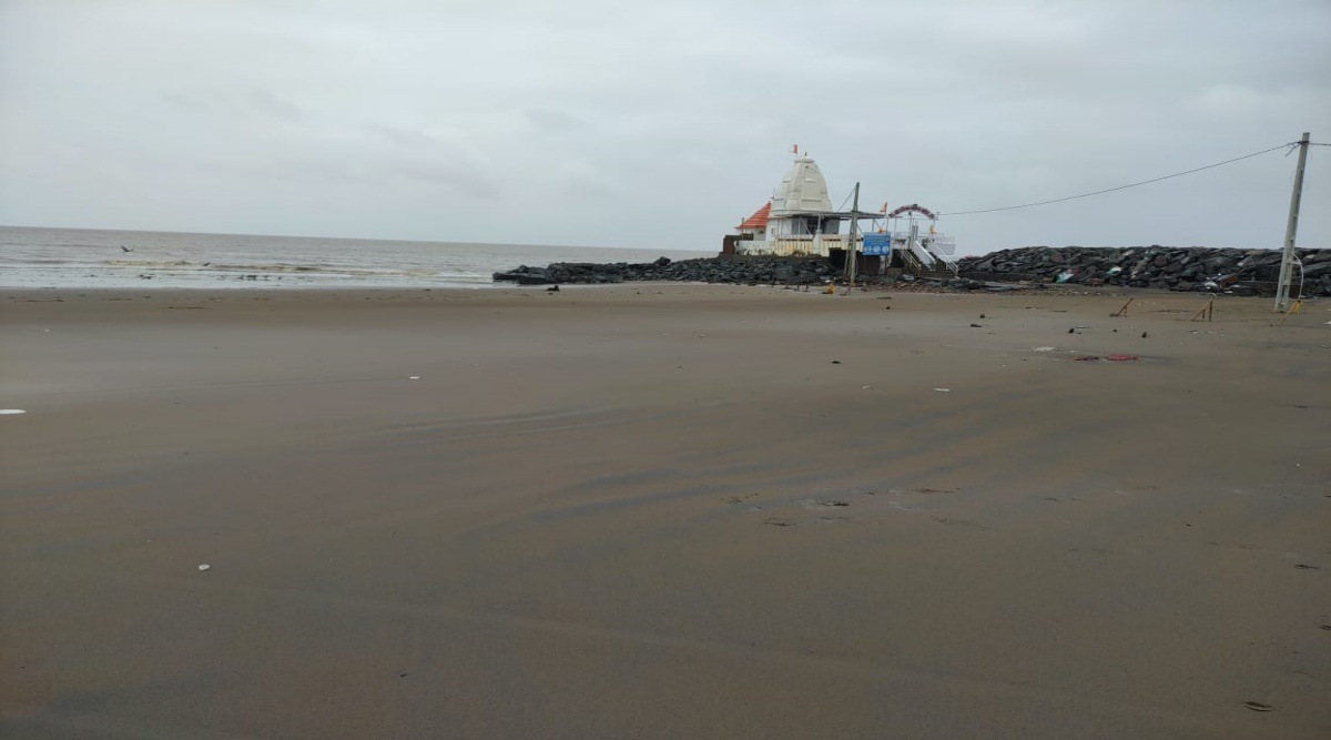 Gujarat: Ukai dam releases 1.88 lakh cusec water after increased inflow ...