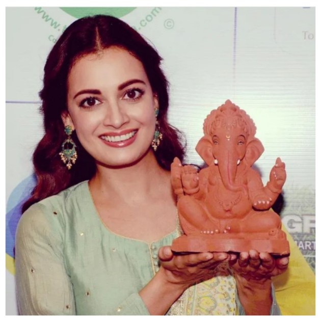 Ganesh Chaturthi: How celebrities welcome Lord Ganesha every year ...
