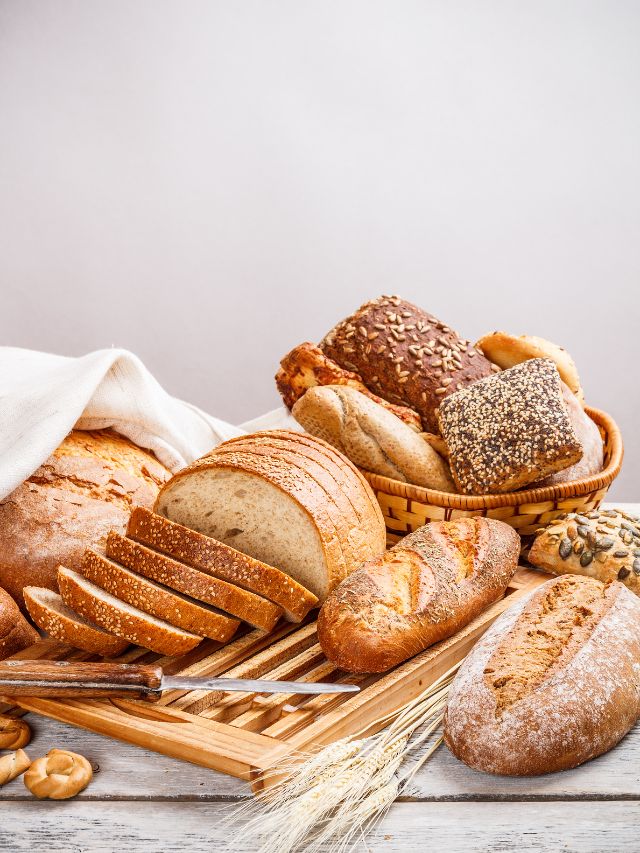 How-to-make-fresh-herbs-and-spicy-bread-loaf-by-Masterchef-Sanjeev ...