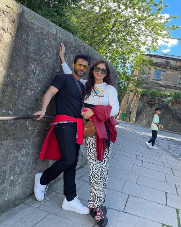 8 photos of Rahul Vaidya and Disha Parmar’s recent romantic getaway ...
