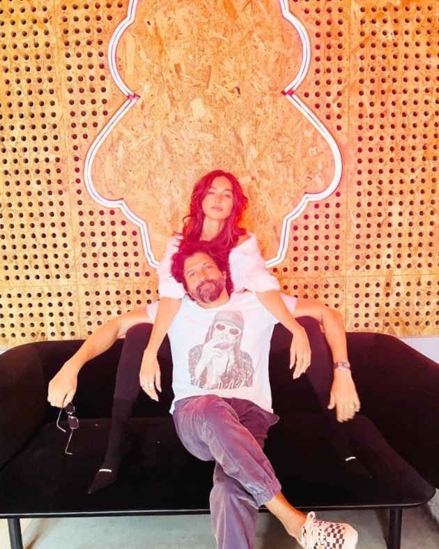 Shibani Dandekar turns 42: Revisiting her love story with Farhan Akhtar ...