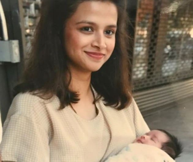 Trishala Dutt turns 34: Here are 10 photos of Sanjay Dutt with his ...