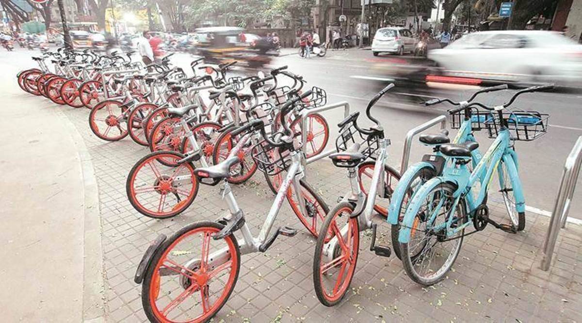 Four electric buses, 20 e-bikes flagged off for service at GIFT City ...