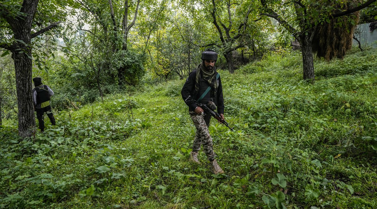 Kashmiri Pandit’s killing: J&K administration moves to attach house of ...