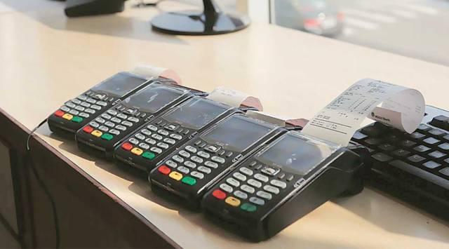 PGI installs 12 digital payment machines | Chandigarh News - The Indian ...