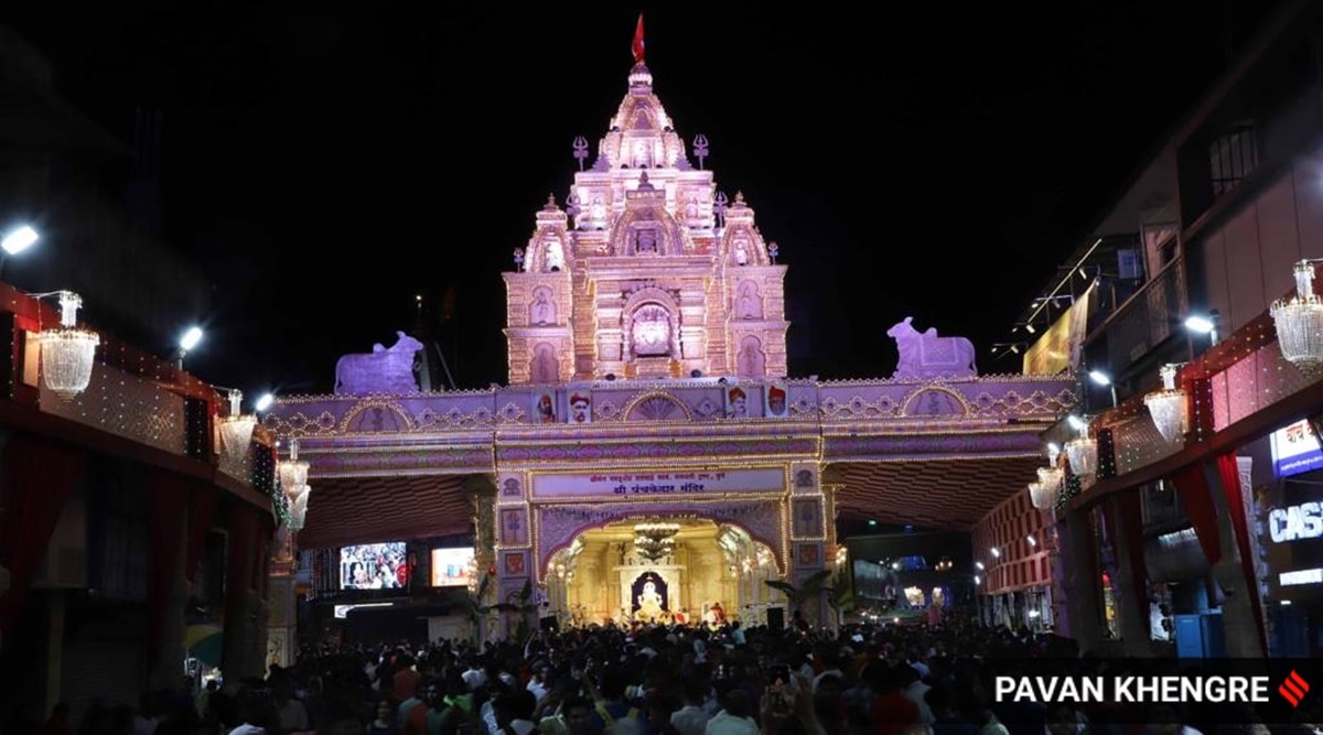 With Nashik dhol and colourful palanquins, Pune welcomes Ganpati bappa | India News News - The ...