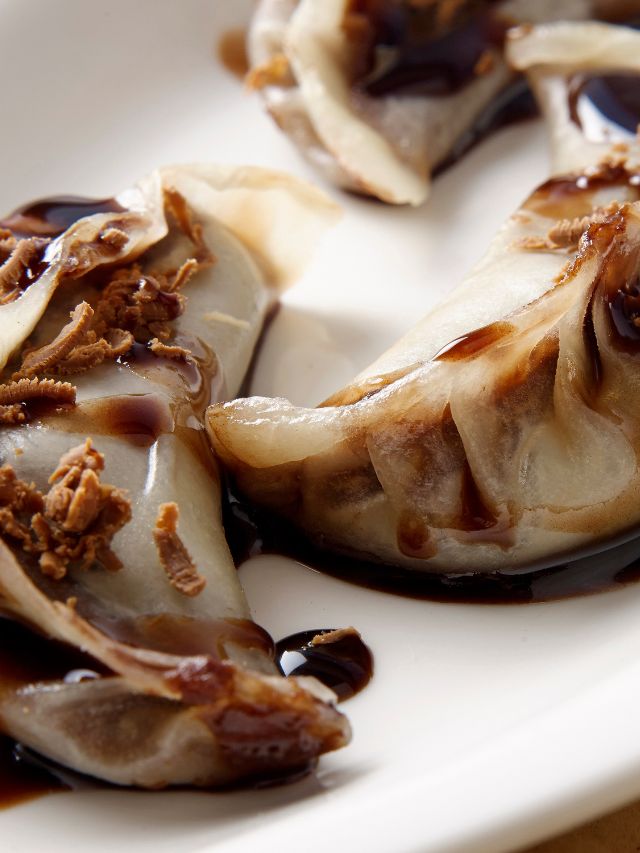 Chocolate and coconut dim sums by Masterchef Sanjeev Kapoor | The ...