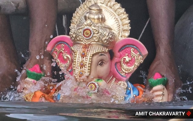 Goodbye, Bappa! Devotees bid adieu to the lord as immersion ceremonies ...