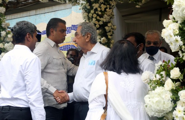 Cyrus Mistry cremated in Mumbai; Simone Tata, Anil Ambani attend ...