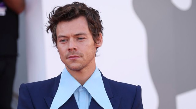Harry Styles evolves from heartthrob to fashion icon | Fashion News ...