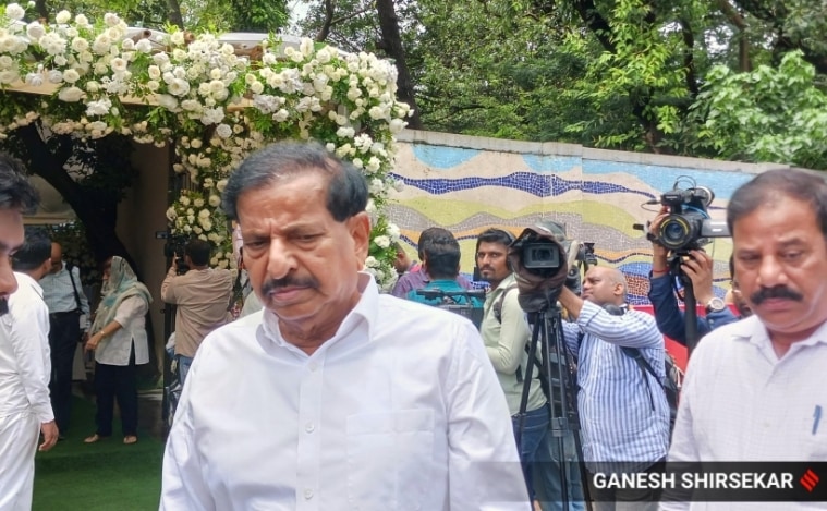 Cyrus Mistry cremated in Mumbai; Simone Tata, Anil Ambani attend ...