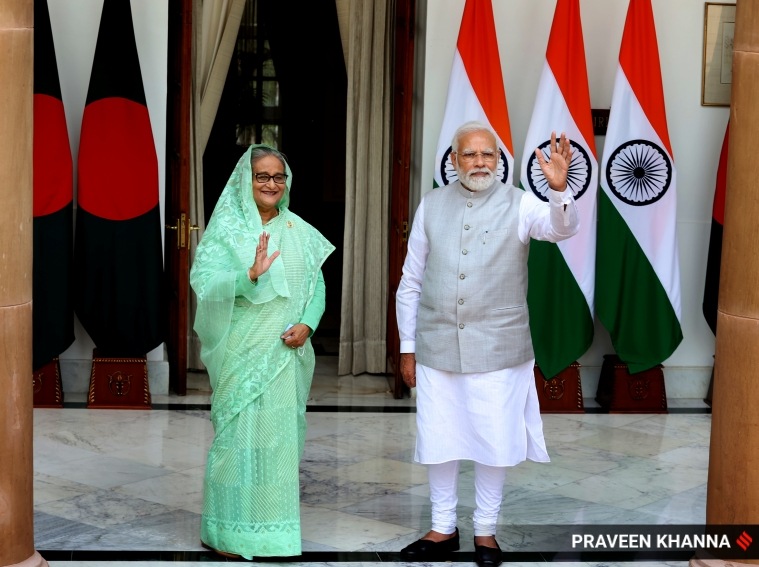 Picture this: Sheikh Hasina meets PM Modi; supporters celebrate Sachin ...