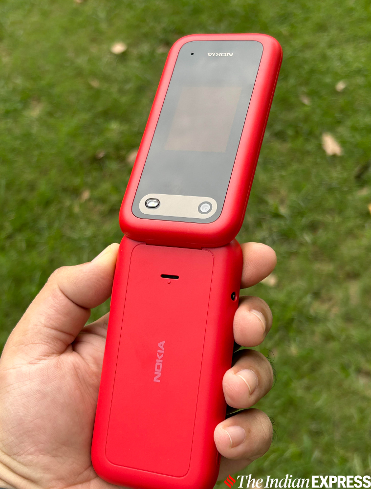 Nokia 2660 Flip review