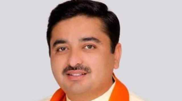 One arrested in Surat for ‘sharing BJP leader’s photos’ to defame him ...