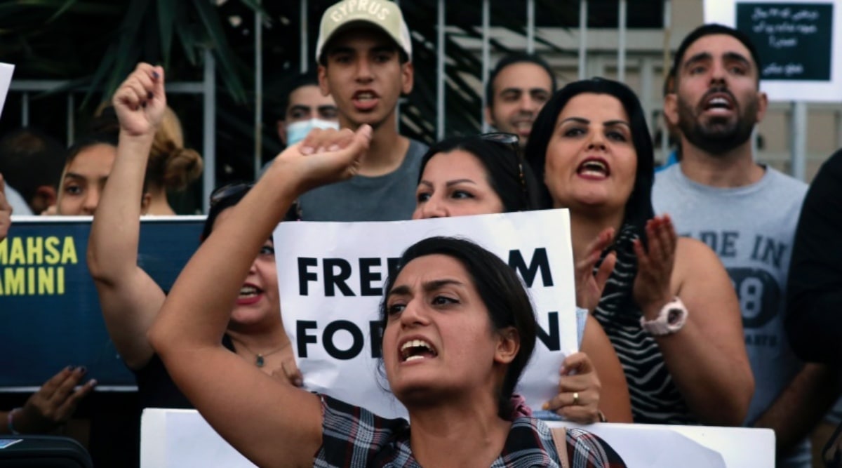 In Pictures: Anti-veil protests go beyond Iran | World News News - The ...