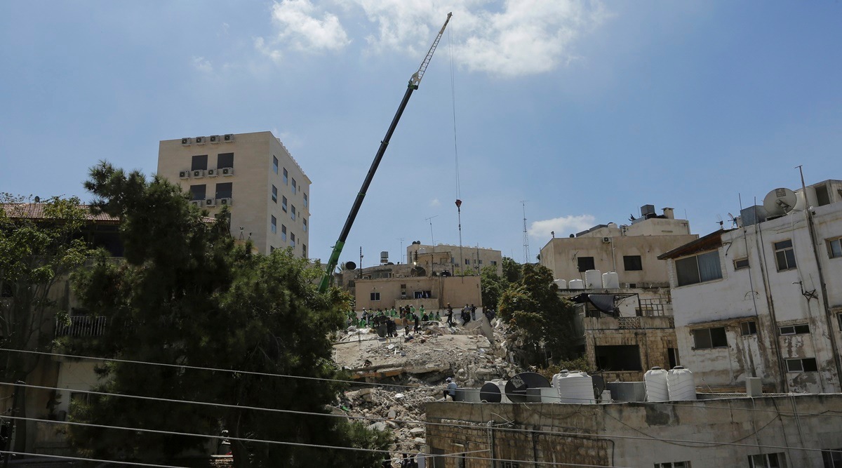 In pictures | Jordan building collapse kills 5, at least 10 missing ...