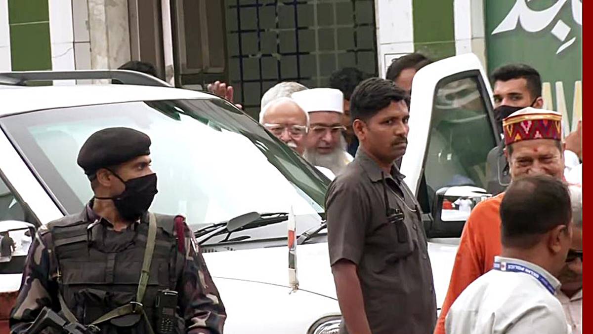 RSS chief is ‘rashtra pita’, says AIIO chief imam after meeting | India ...