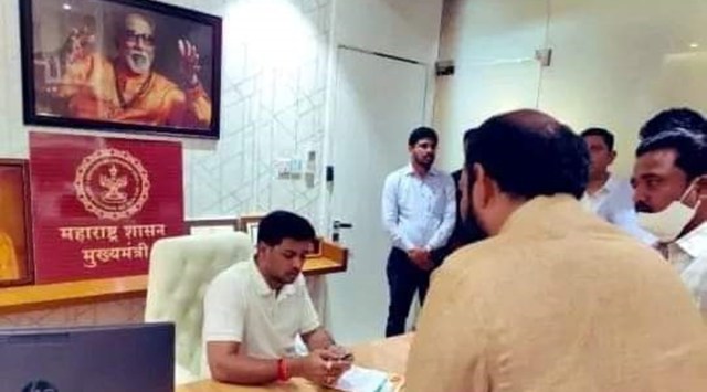 Eknath Shinde’s son Shrikant caught in eye of storm after pic shows him ...