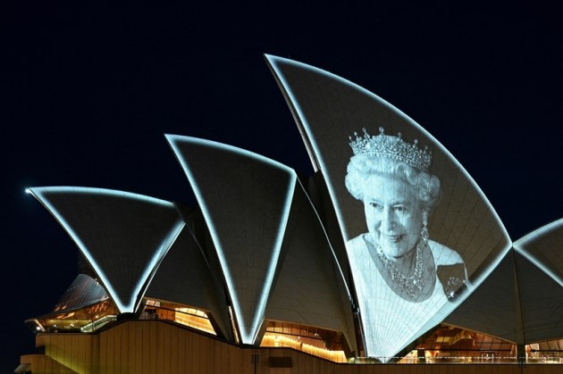 In photos: World monuments lit up in honour of Queen Elizabeth | World ...