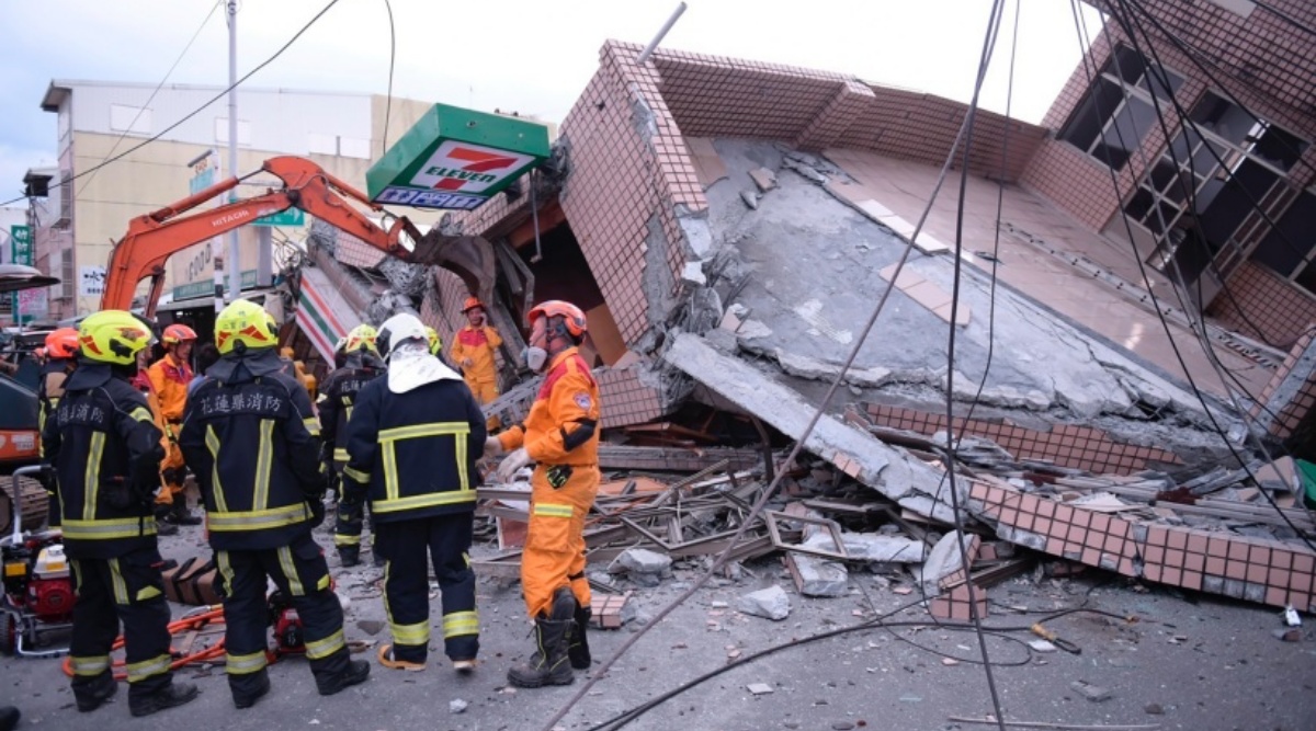 Taiwan earthquake traps people, derails train | World News News - The ...