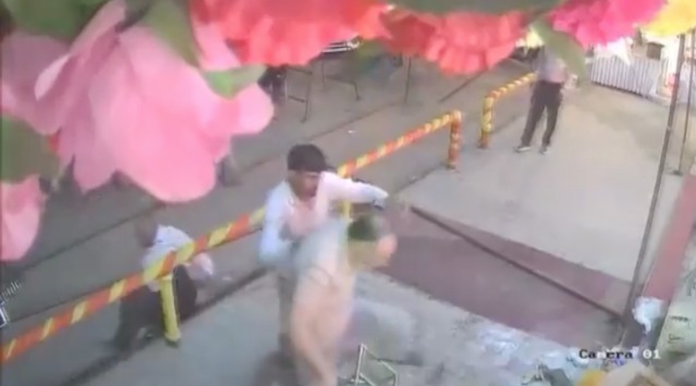 Chandigarh: Jewellers clash, attack each other with chairs, tables at ...