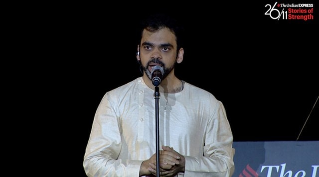 Uddhav-led Shiv Sena accuses BJP of insulting veteran singer | Mumbai ...