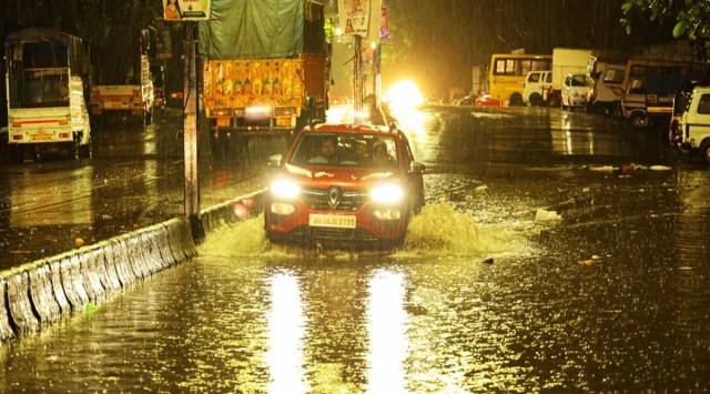 Pune: Heavy rain leads to flooding at 20 places; 12 rescued by fire brigade, one hurt in tree ...