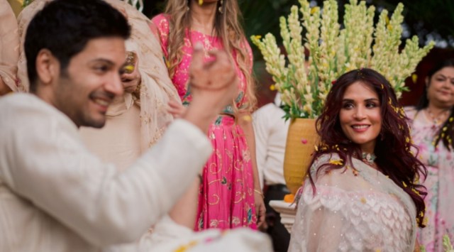 Ali Fazal-Richa Chadha dance to Ranjha Ranjha during sangeet ahead of ...