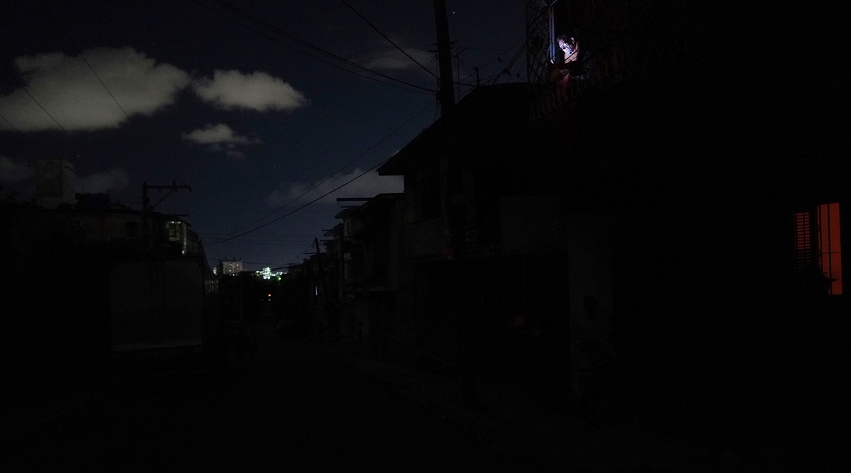 Bangladesh faces power blackout after national grid fails | World News ...