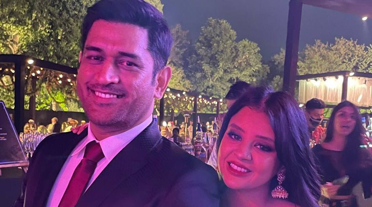 Dhoni Entertainment forays into Tamil film production, to bankroll a ...
