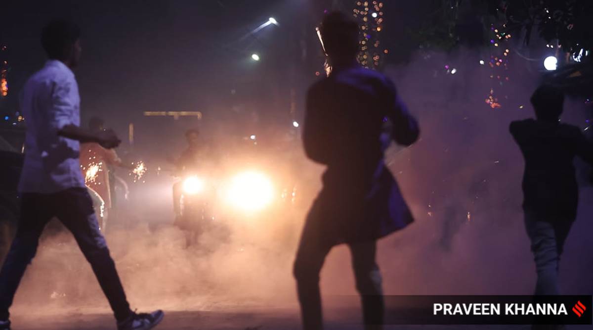 Bengaluru: Govt, pvt hospitals receive patients with firecrackers ...