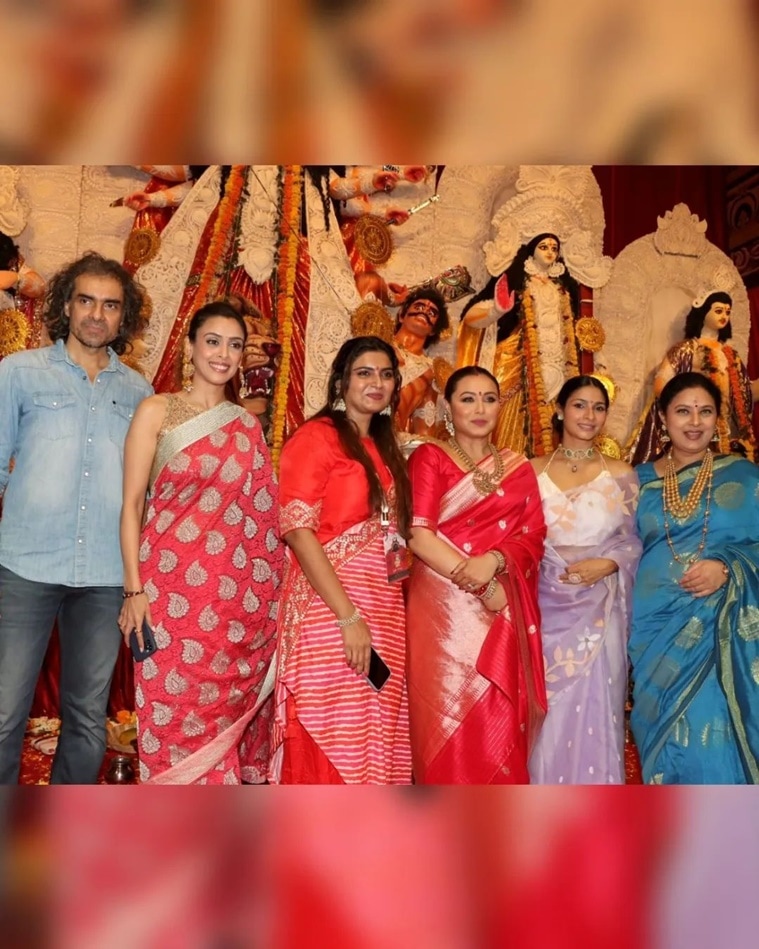 Inside Rani Mukerji, Kajol’s sindoor khela festivities. Watch video ...