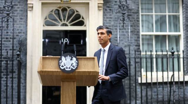 Rishi Sunak Becomes Uk Prime Minister Faces Economic Crisis World